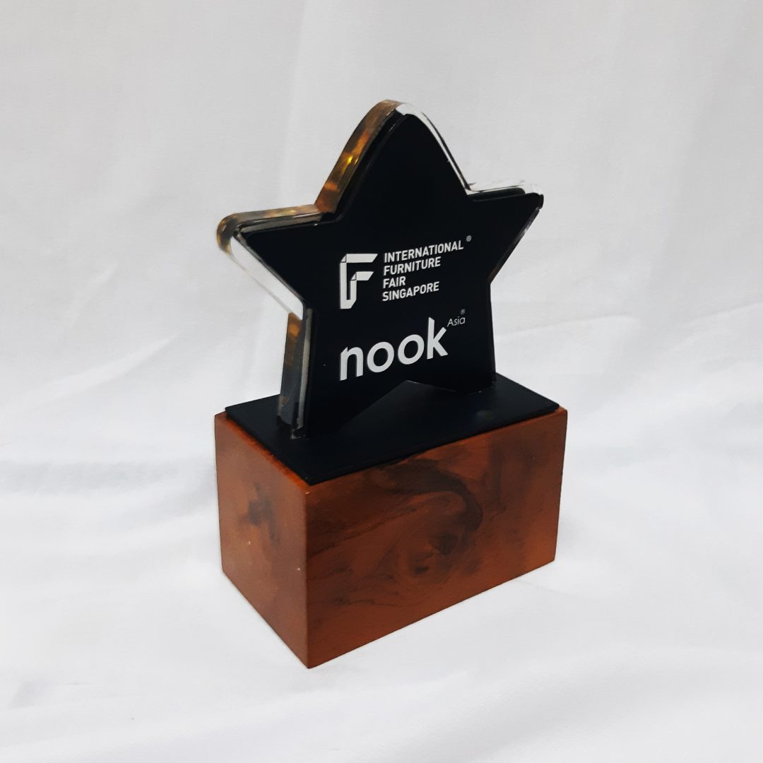 Mensa star crystal trophy - CORE MODUS PTE LTD Mensa star crystal trophy - CORE MODUS PTE LTD