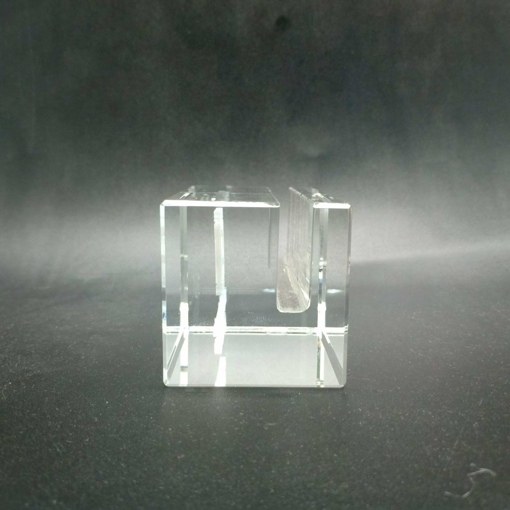 Crystal Card Holder | Custom Trophy Singapore | Core Modus